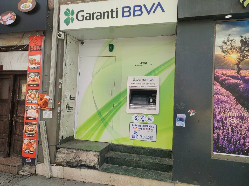 ATM'ler Garanti Bbva, İstanbul, foto