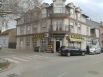 Mikromarket (Ulica Geri Karolja No:33), market  Novi Sad'dan