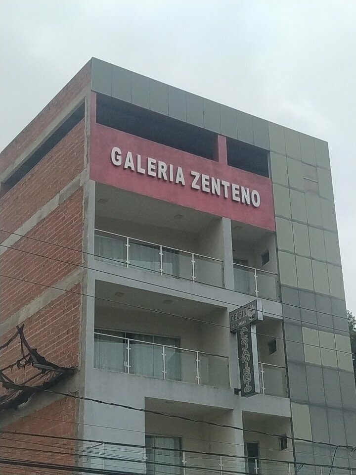 Sanat galerisi Galería Zenteno, Santa‑Krus, foto