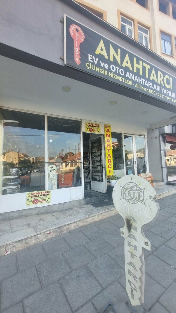 Anahtarların imalatı ve onarımı Anahtarcı Çilingir Ali Hasan, Fethiye, foto
