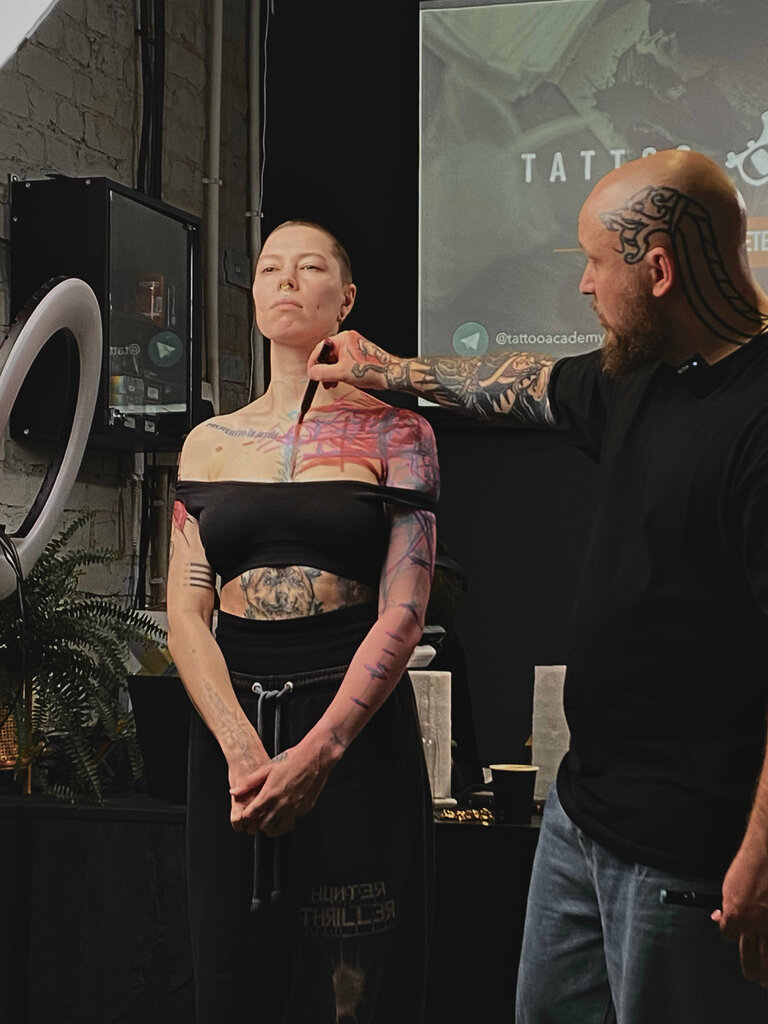 Kuaför meslek eğitimi Tattoo Academy, Saint‑Petersburg, foto