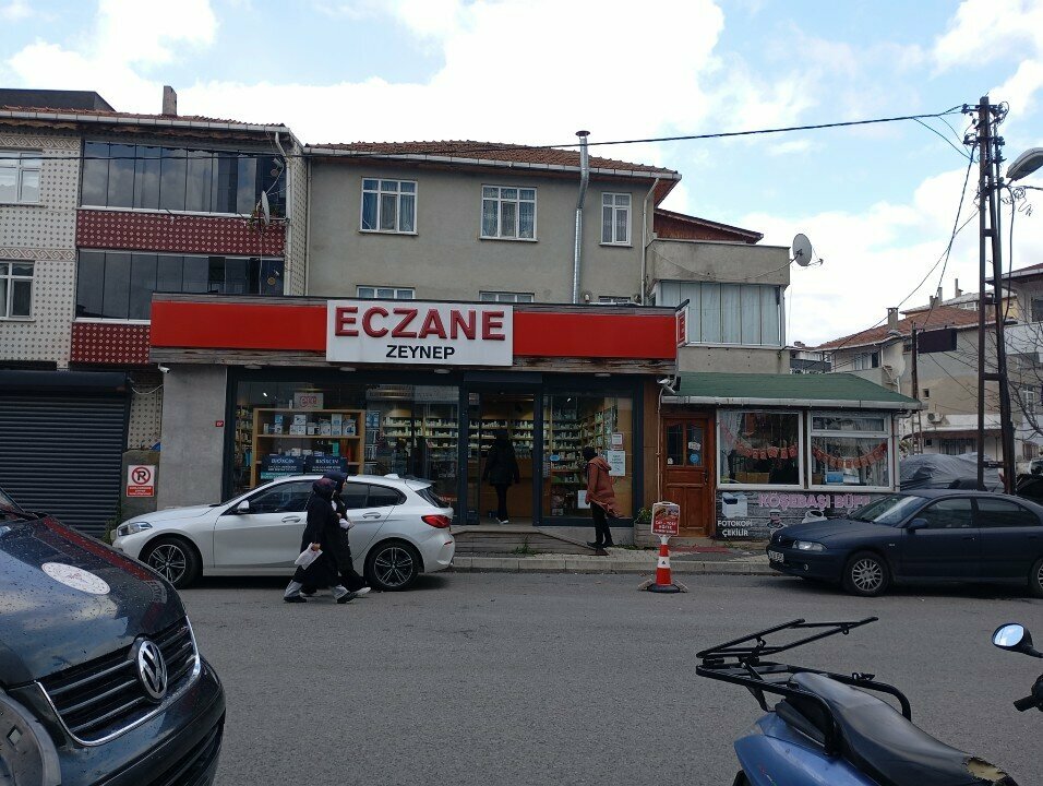 Eczaneler Zeynep Eczanesi, İstanbul, foto