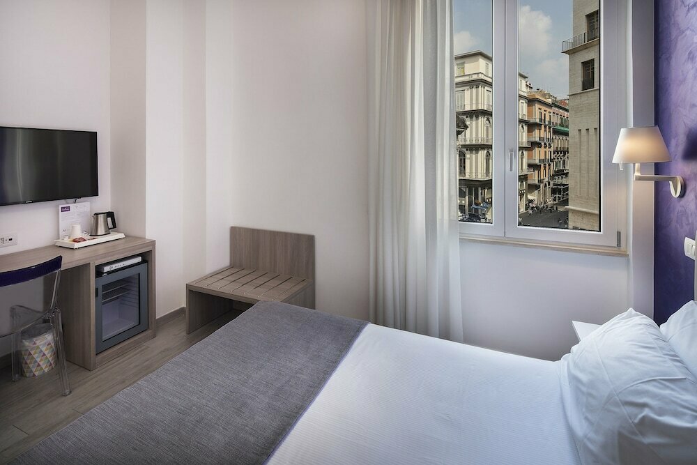 Otel IstayinToledo Luxury Guest House, Napoli, foto
