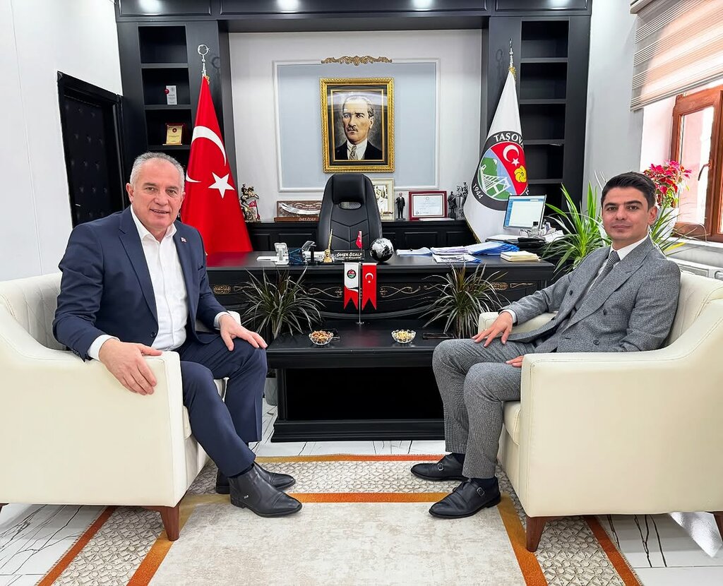 Belediyeler, devlet daireleri Taşova Belediyesi, Taşova, foto