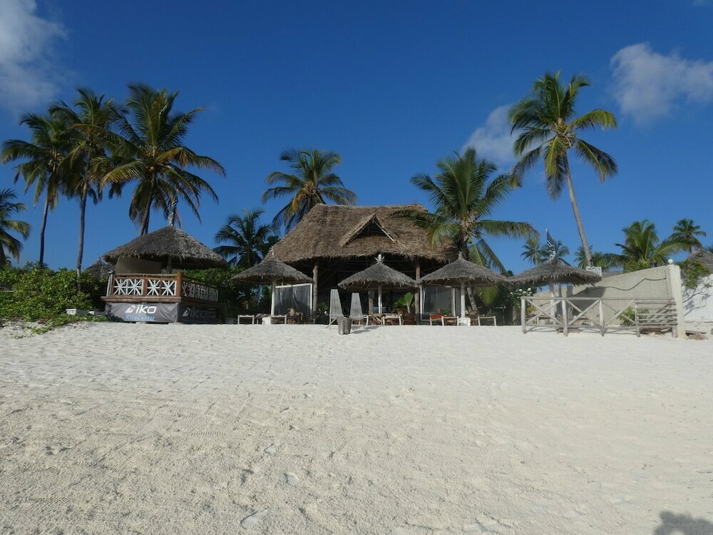 Otel Bahari Pizza Restaurant and Bungalows, Dünya, foto