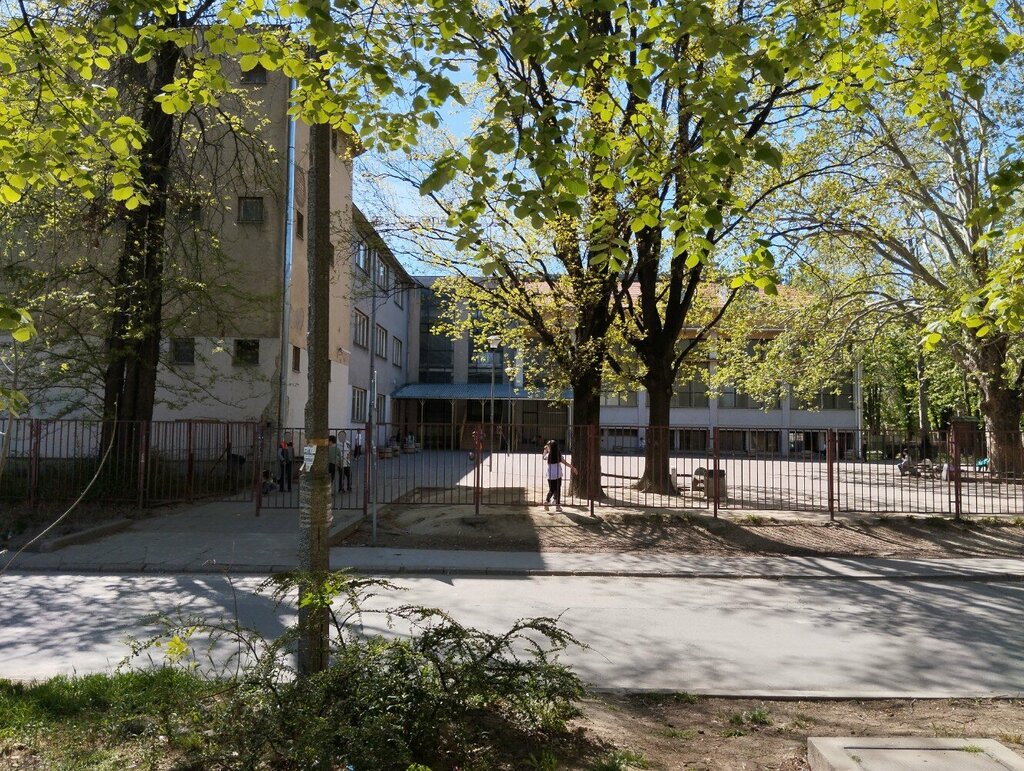 i̇lkokul Основна Школа Милош Црњански, Novi Sad, foto