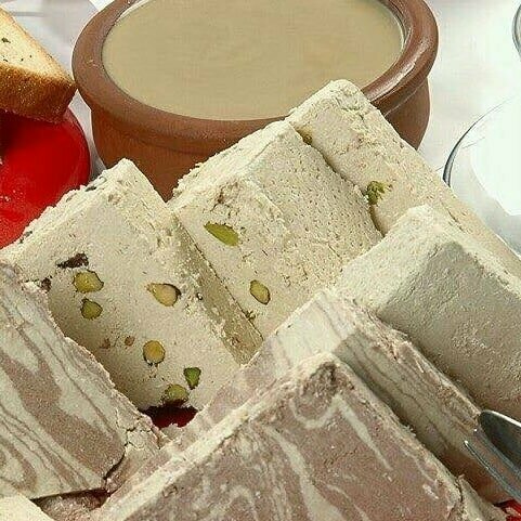 Gıda üreticileri Hilal Helva, Akhisar, foto