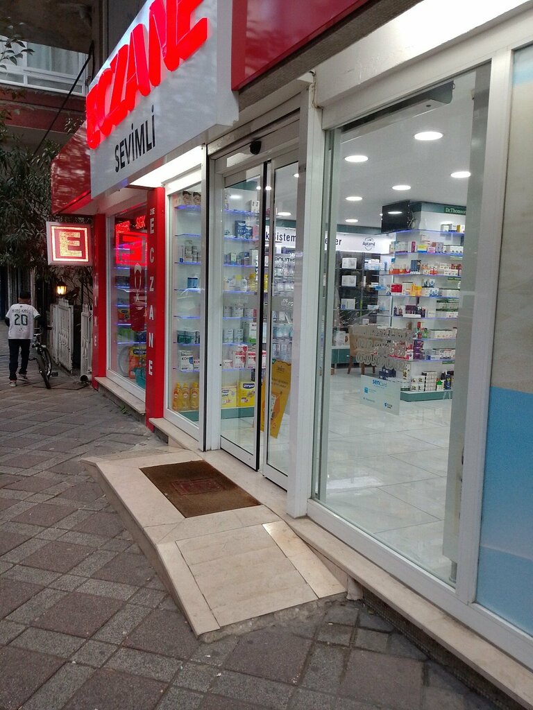 Eczaneler Sevimli Eczanesi, İstanbul, foto