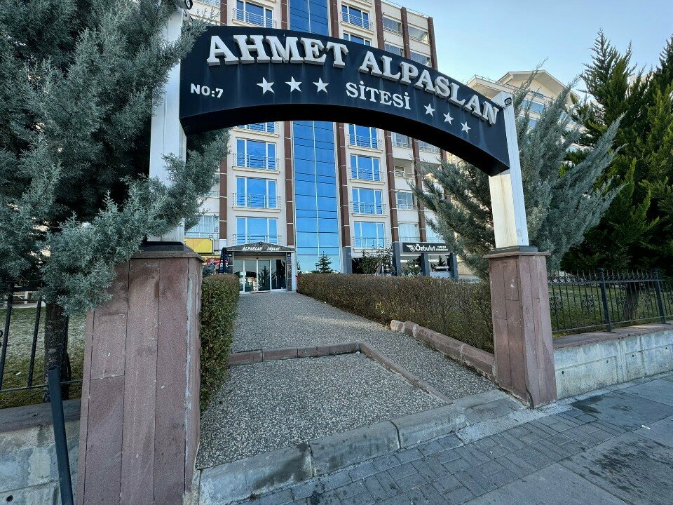 Seyahat acenteleri Özbulut Turizm Otomotiv, Ankara, foto