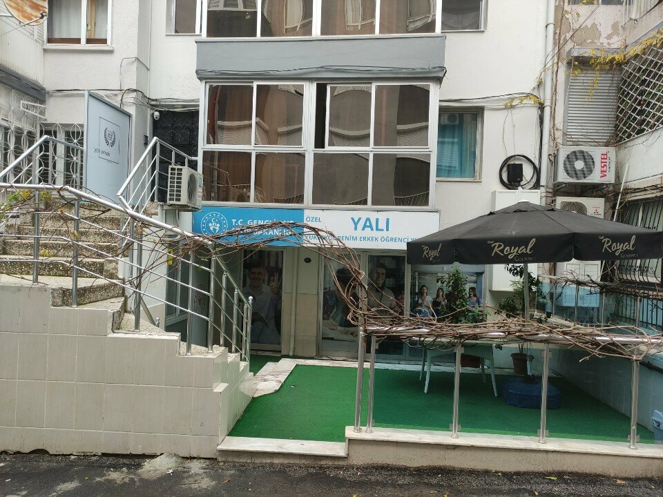 Yurtlar Özel Yalı Yükseköğretim Erkek Öğrenci Yurdu, İzmir, foto