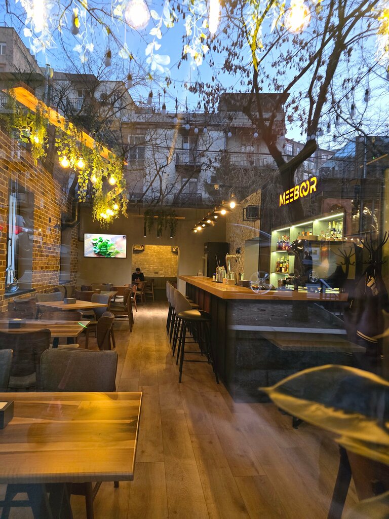 Restoran Meeboor Gastro Bar, Erivan, foto