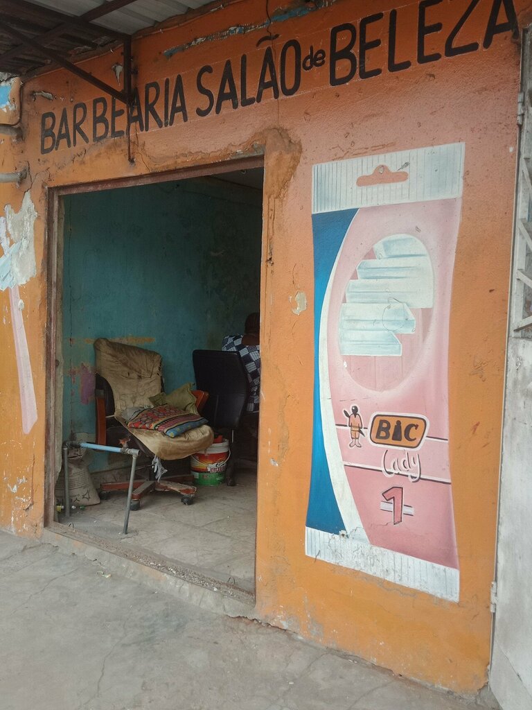 Kuaförler Barbearia Ebenezer, Loanda, foto