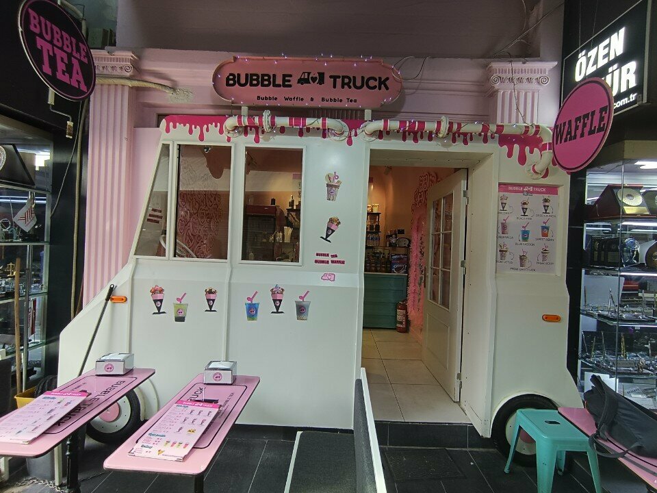Kafe Bubble Truck Waffle & Bubble Tea, İzmir, foto