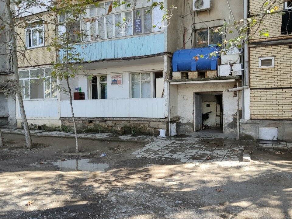 Acil yardım hizmeti Təcili Və Təxirə Salınmaz Tibbi Yardım Stansiyasının Filialı, Gence, foto
