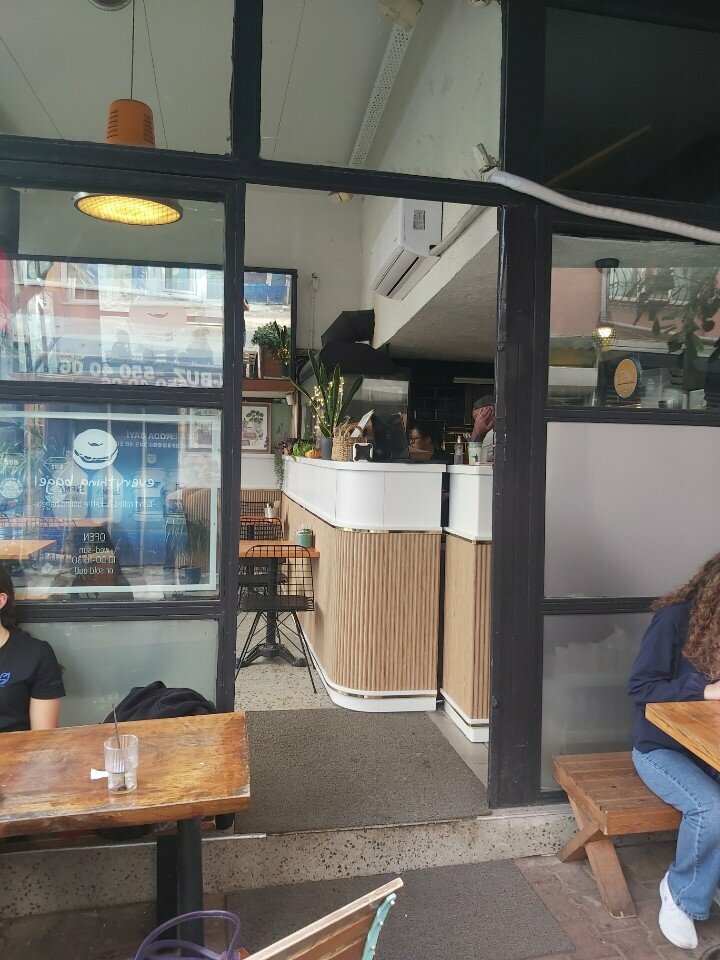 Kafe Everything Bagel & Breakfast, İstanbul, foto