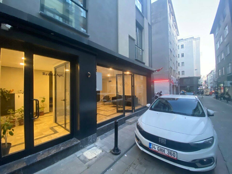 Emlak ofisi Remta Real Estate, İstanbul, foto