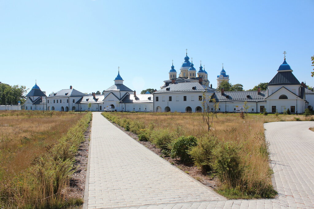 Ortodoks kiliseleri Tserkov Nikolaya Chudotvortsa V Konevskom monastyre, Saint‑Petersburg ve Leningradskaya oblastı, foto