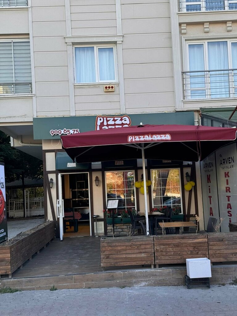 Pizzacılar PizzaLazza, Ankara, foto
