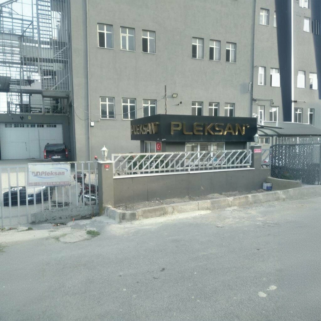 Otomobil parçaları imalatı Pleksan Plastik Eşya Kalıp, Arnavutköy, foto