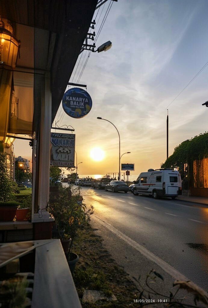 Kafe Kanarya Balık Restorant, Gemlik, foto