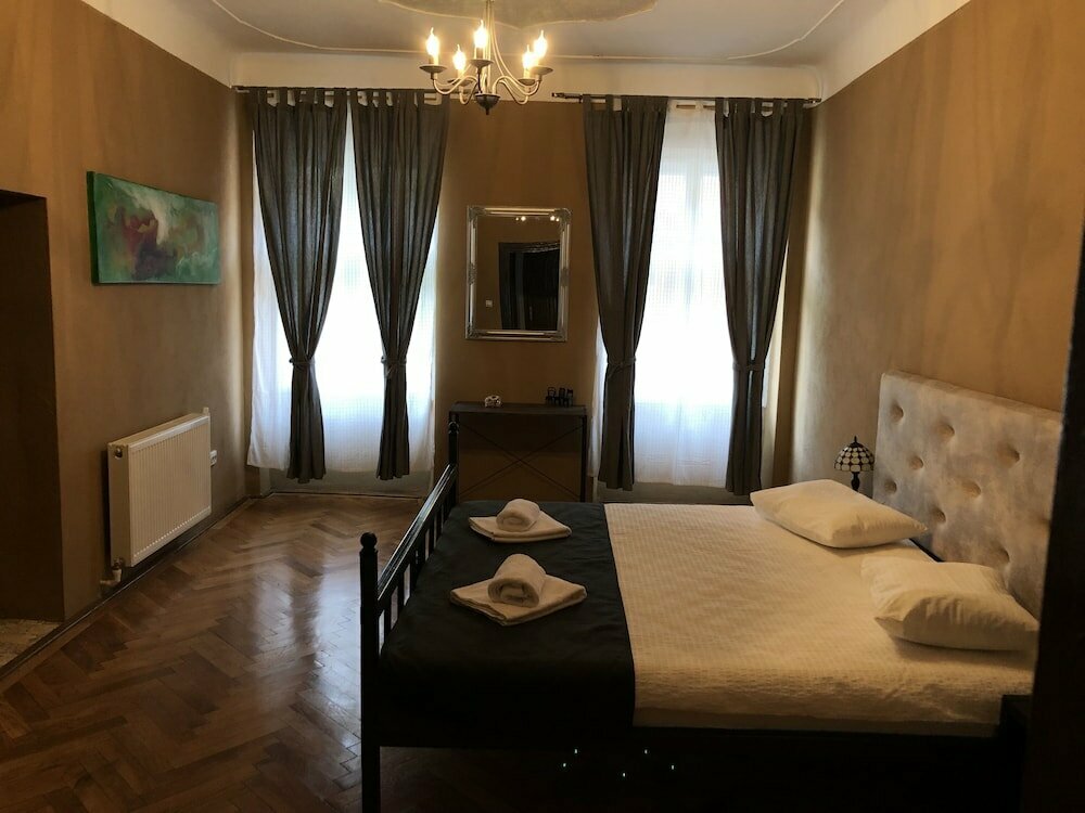 Otel Poet Pastior Residence, Sibiu, foto