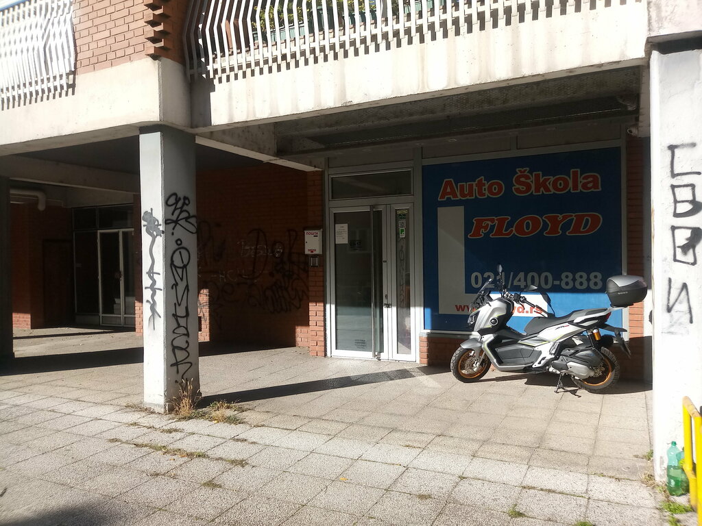 Sürücü kursları Auto Škola Floyd, Novi Sad, foto