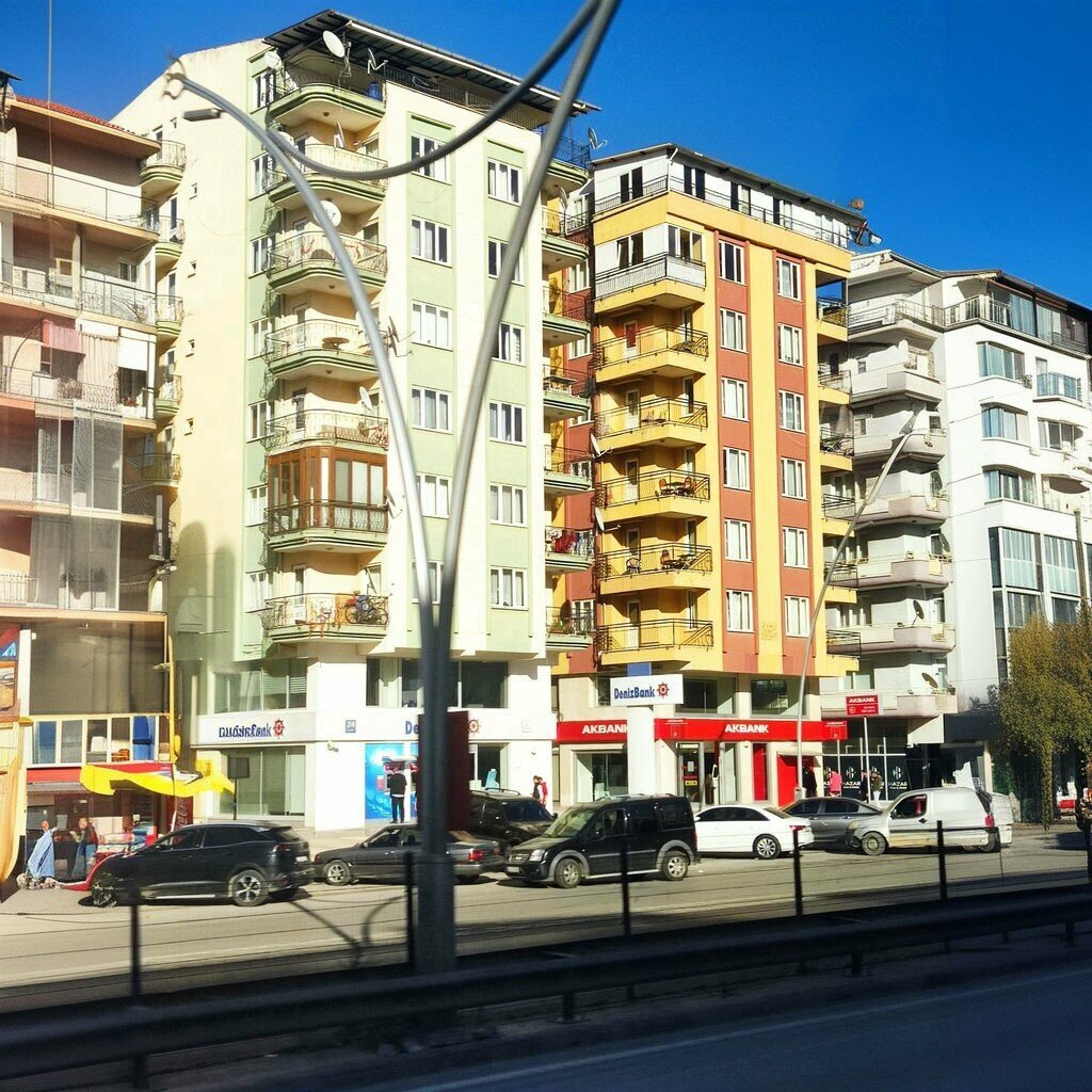 Banka Denizbank Uşak Şubesi, Uşak, foto