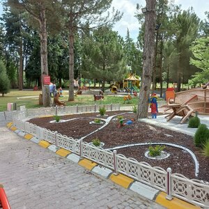 Karahallı Kültür Merkezi (Uşak, Karahallı, Yeni Mah.), kafe  Karahallı'dan