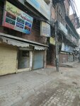 Zm traders (Province of Punjab, Lahore, Circular Road), borsalar  Lahor'dan