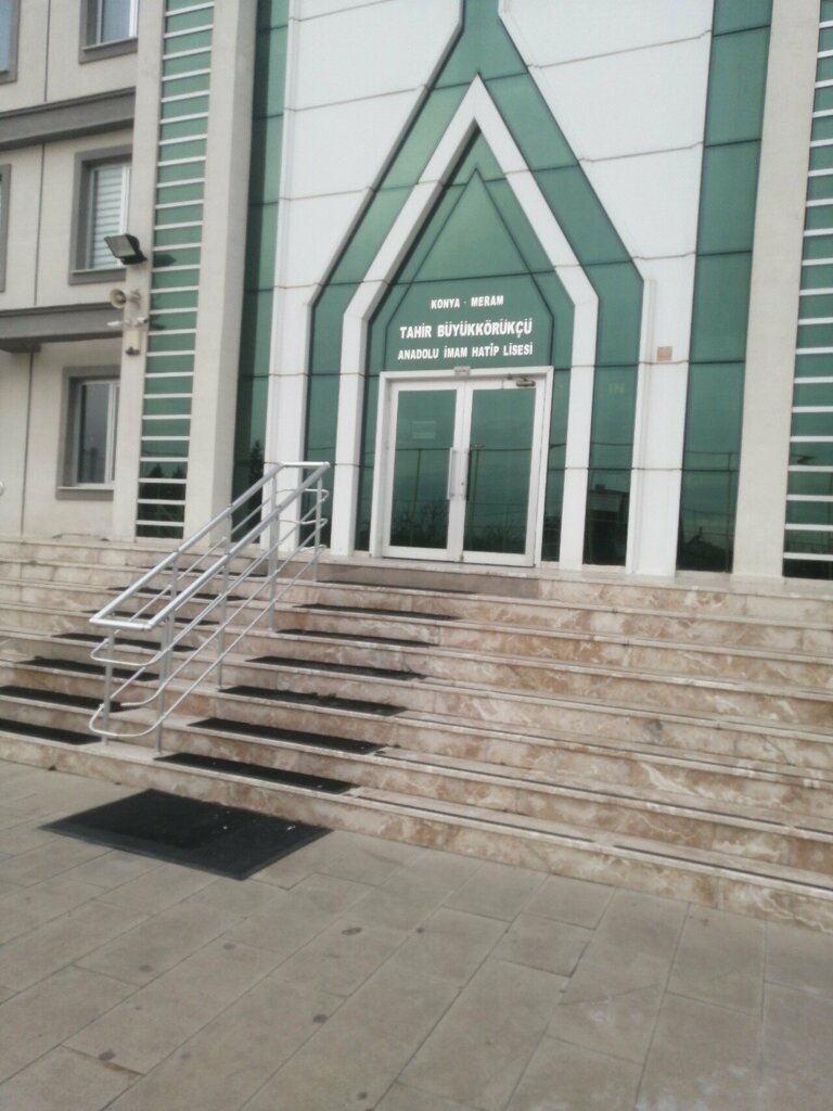 Lise Tahir Büyükkörükçü Anadolu İmam Hatip Lisesi, Konya, foto