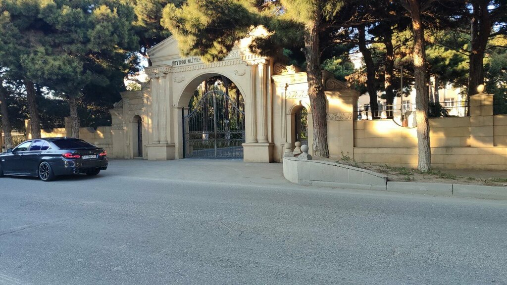 Üniversiteler Heydar Aliyev Azеrbaijan High Military School, Bakü, foto