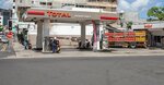 Total Renaissance (Port Louis, Royal Road), benzin istasyonu  Port Louis'den