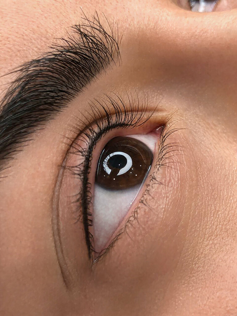 Kalıcı makyaj stüdyosu Sati pro Permanent, Smolensk, foto