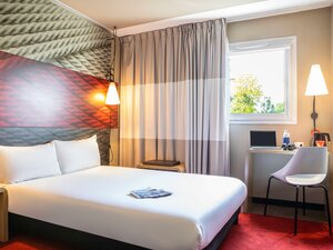 Ibis Massy (Rue du Saule Trapu No:6, Antony), otel