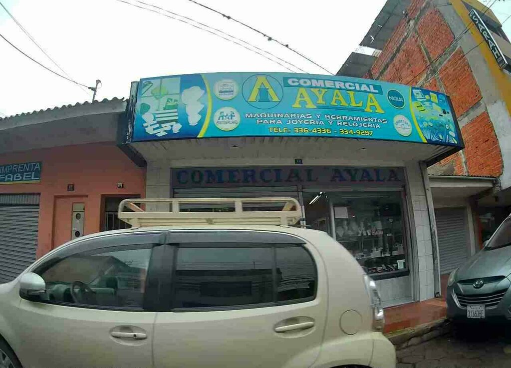 Saat tamircileri Comercial Ayala, Santa‑Krus, foto