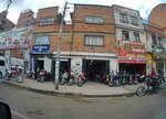Car Dealerships (Department of La Paz, Provincia Murillo, El Alto, Avenida Juan Pablo II, 2862), otomobil satış galerileri  El Alto'dan
