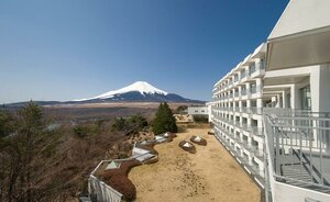 Resort Hotel Mount Fuji (Yamanashi Prefecture, Minamitsuru District, Village of Yamanakako), otel