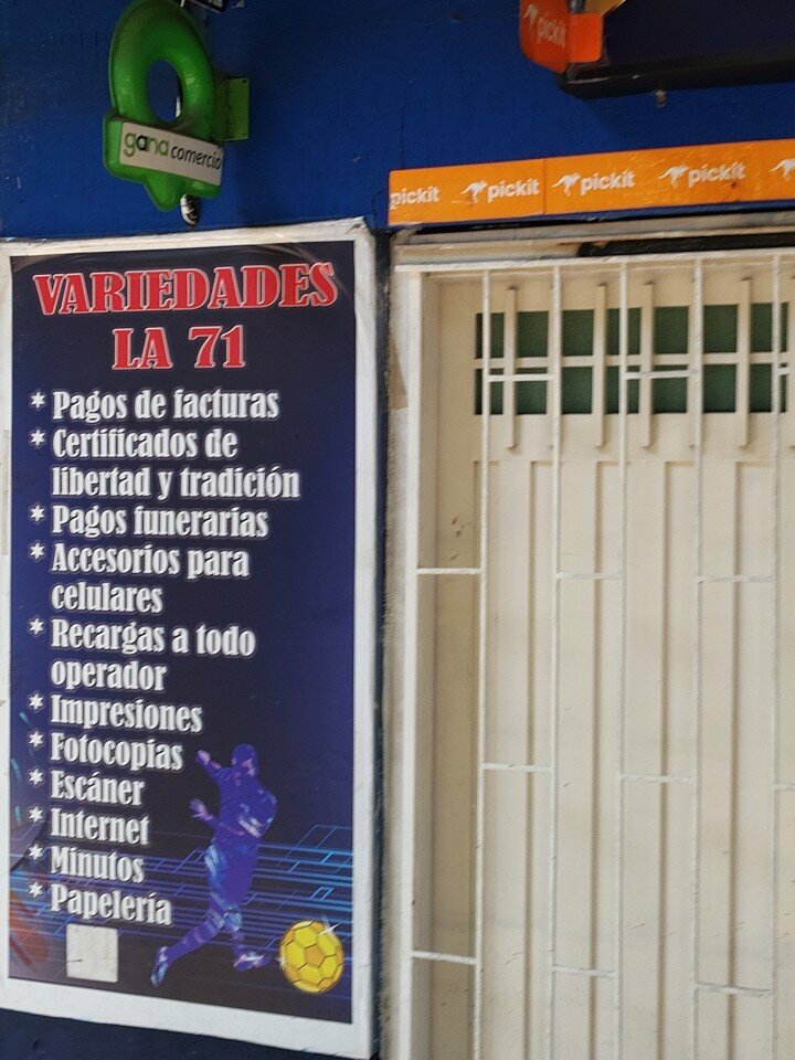 Cep telefonu aksesuarları Variedadesla71, Medellin, foto