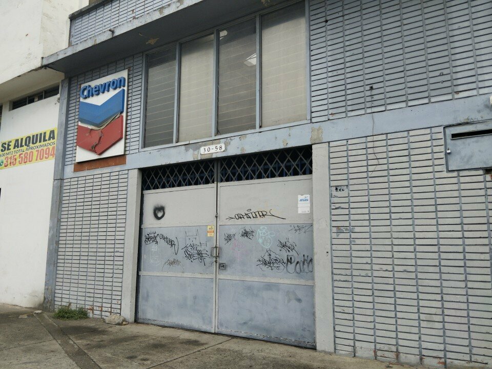 Motor yağları Chevron, Cali, foto