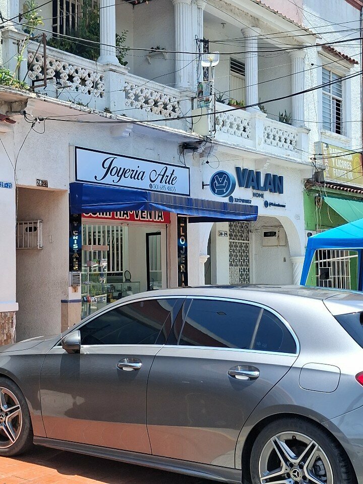 Sanat galerisi Art Jewelry, Cali, foto