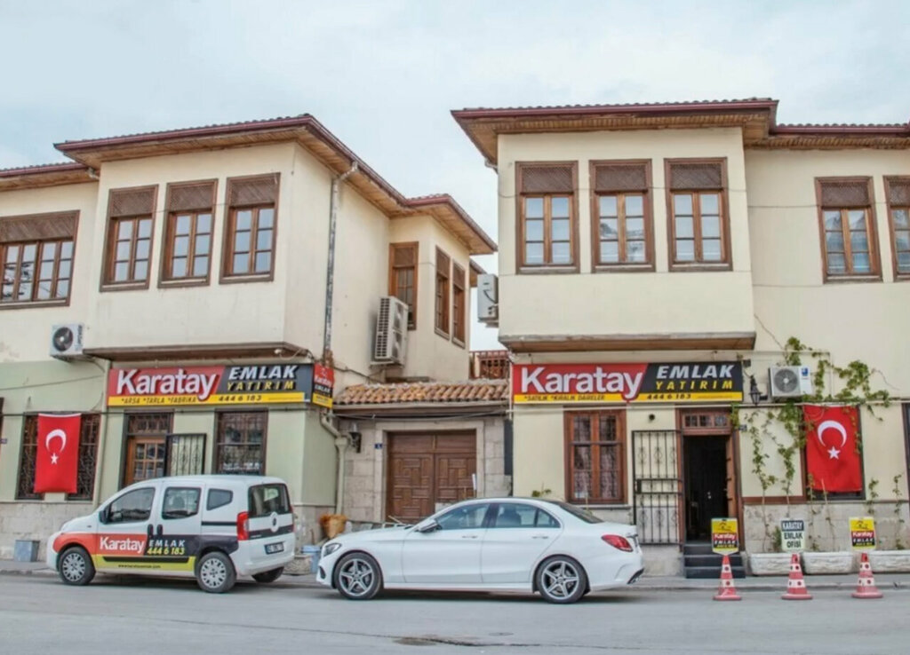 Emlak ofisi Karatay Emlak, Konya, foto