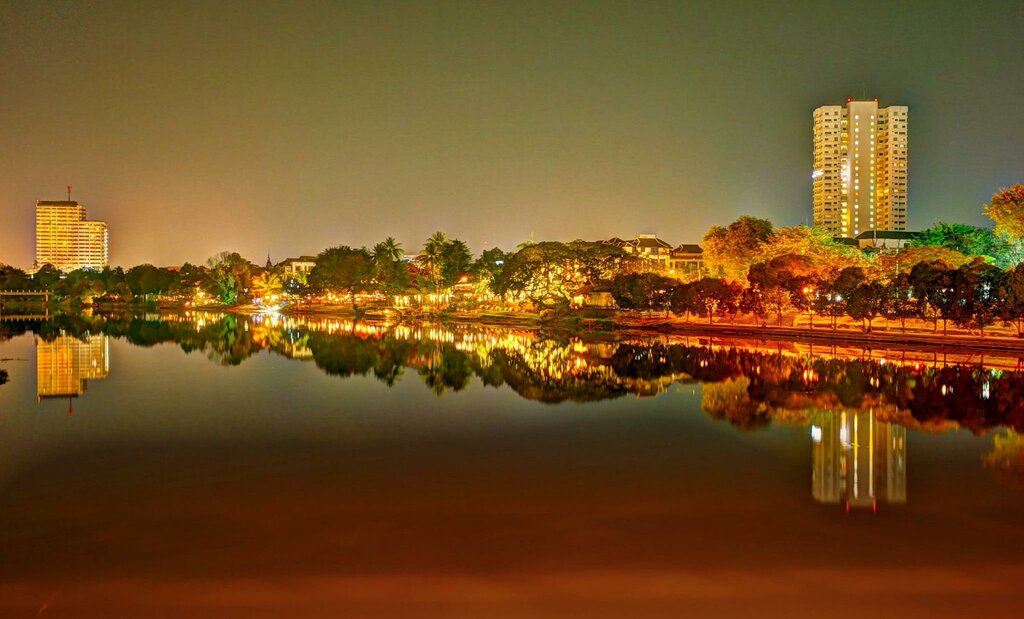 Otel Jade Tower Downtown, Chiang Mai, foto