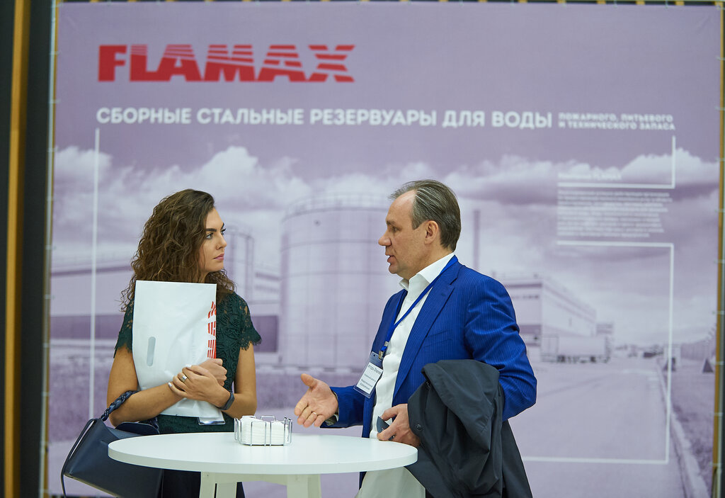 Rezervuar ve sıvı nakliye ekipmanları Flamax, Moskova, foto