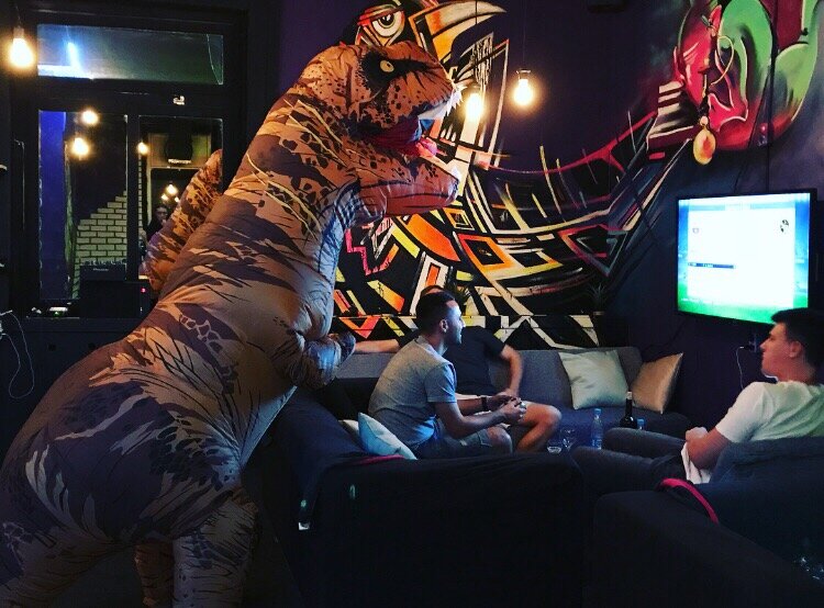 Nargile kafeler T-rex, Saint‑Petersburg, foto