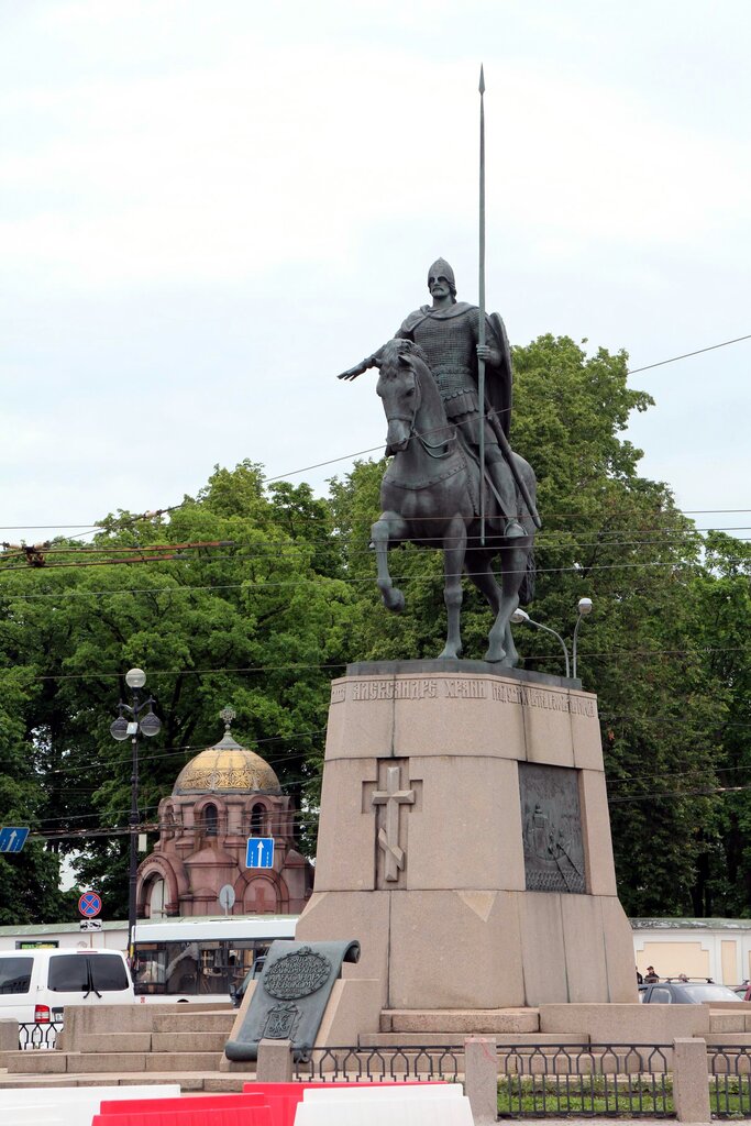 Anıt, heykel Alexander Nevsky, Saint‑Petersburg, foto