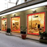 Ektos Calzature e abbigliamento (Sicily, Siracusa, Via Colle), giyim mağazası  Syracuse'den