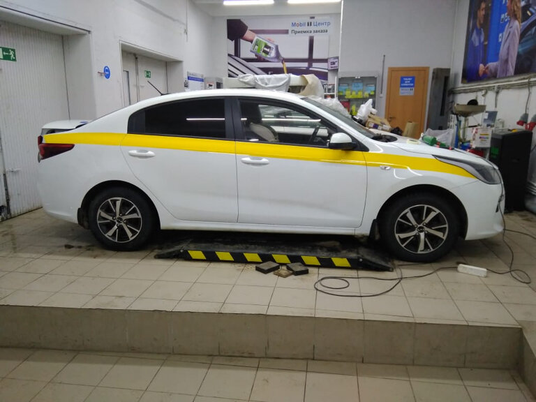 Express yağ değişim noktası Mobil 1 Center Podorozhnik Auto, Podolsk, foto