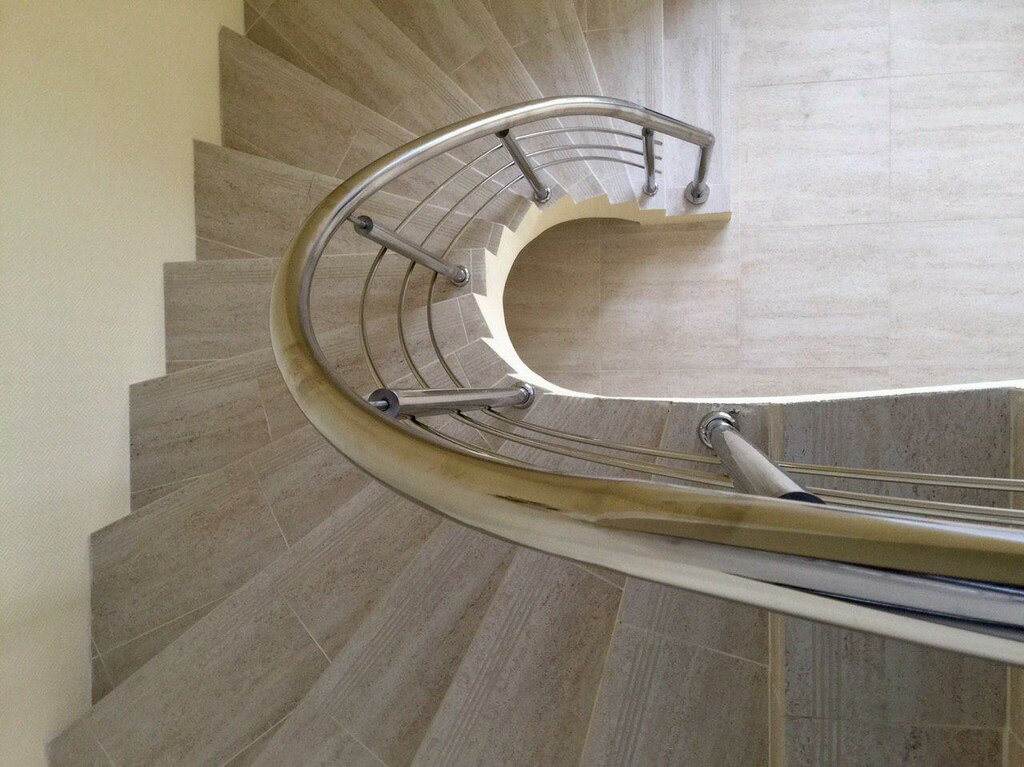 Merdiven ve korkuluklar Лестницы и лестничные ограждения, Atırav, foto