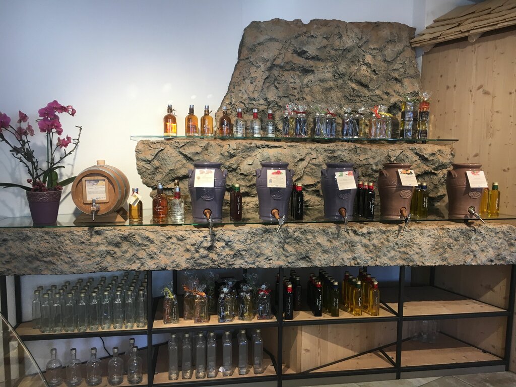 Market Lenk Milch AG, Bern, foto
