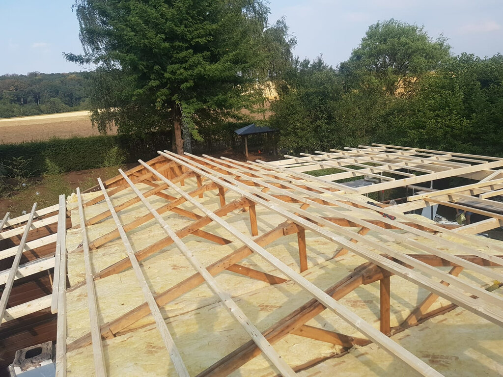 Çatı ve çatı materyalleri Allmann - Dach Fassade Abdichtung, Hesse, foto